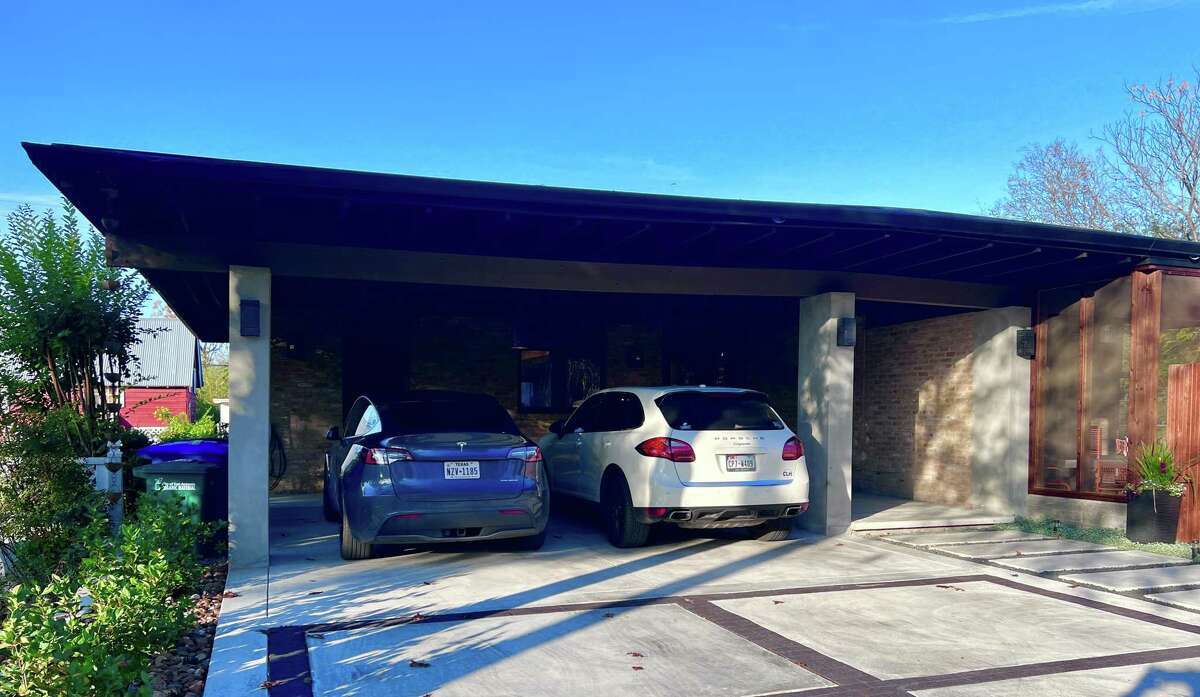 Historic Mahncke Park home designed by O’Neil Ford associate gets ...