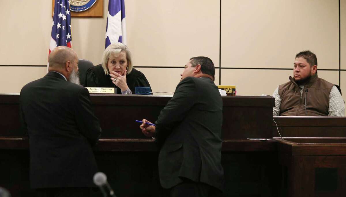 ‘Not what we do with family:’ San Antonio man testifies cousins were ...