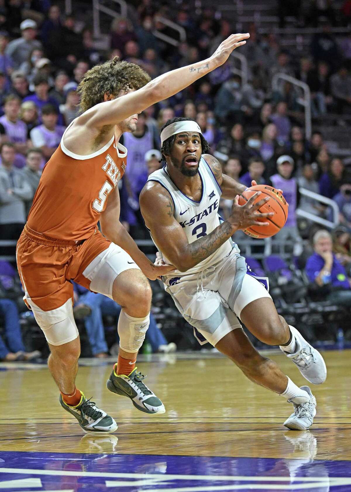 Texas takes undermanned Kansas State's best shot, moves to 2-0 in Big 12