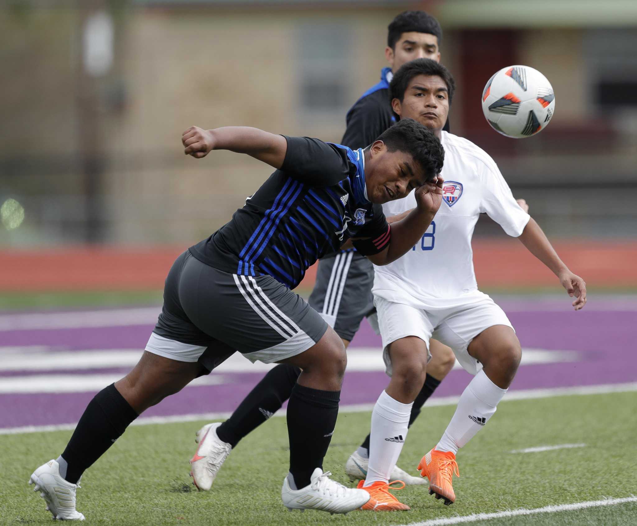 New Caney ready to take next step after playoff appearance