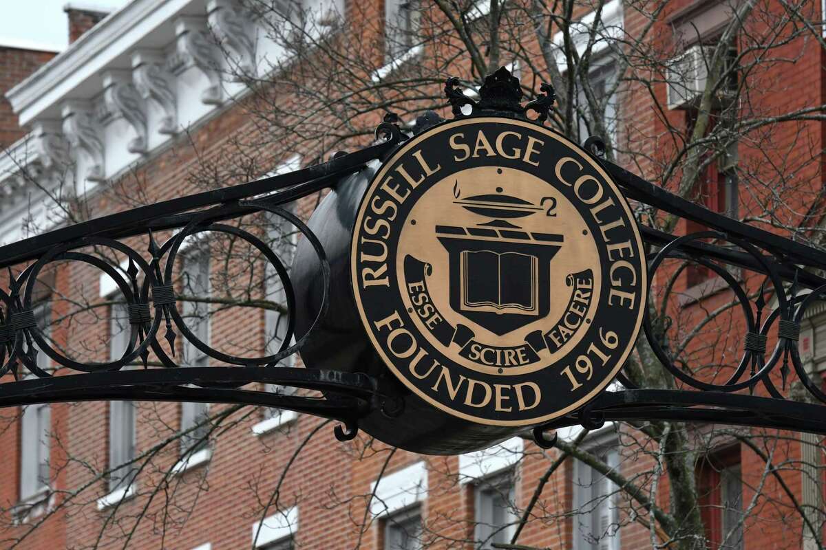 Albany Med, Russell Sage announce nurse training partnership