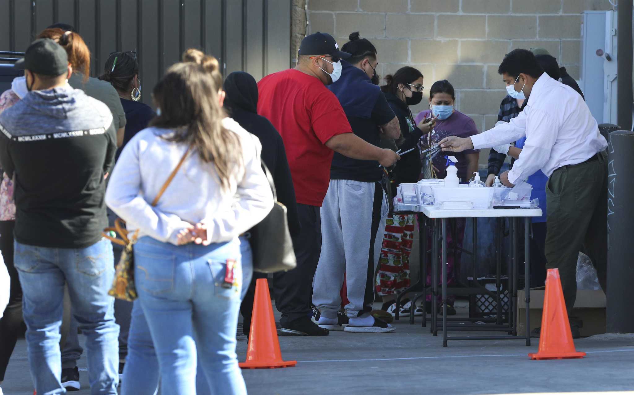 Number of absent city of San Antonio employees due to COVID at its highest