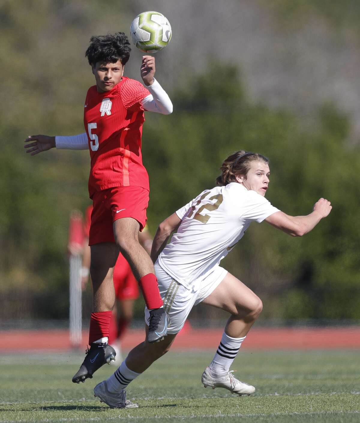 Lake Creek handles Oak Ridge to begin season