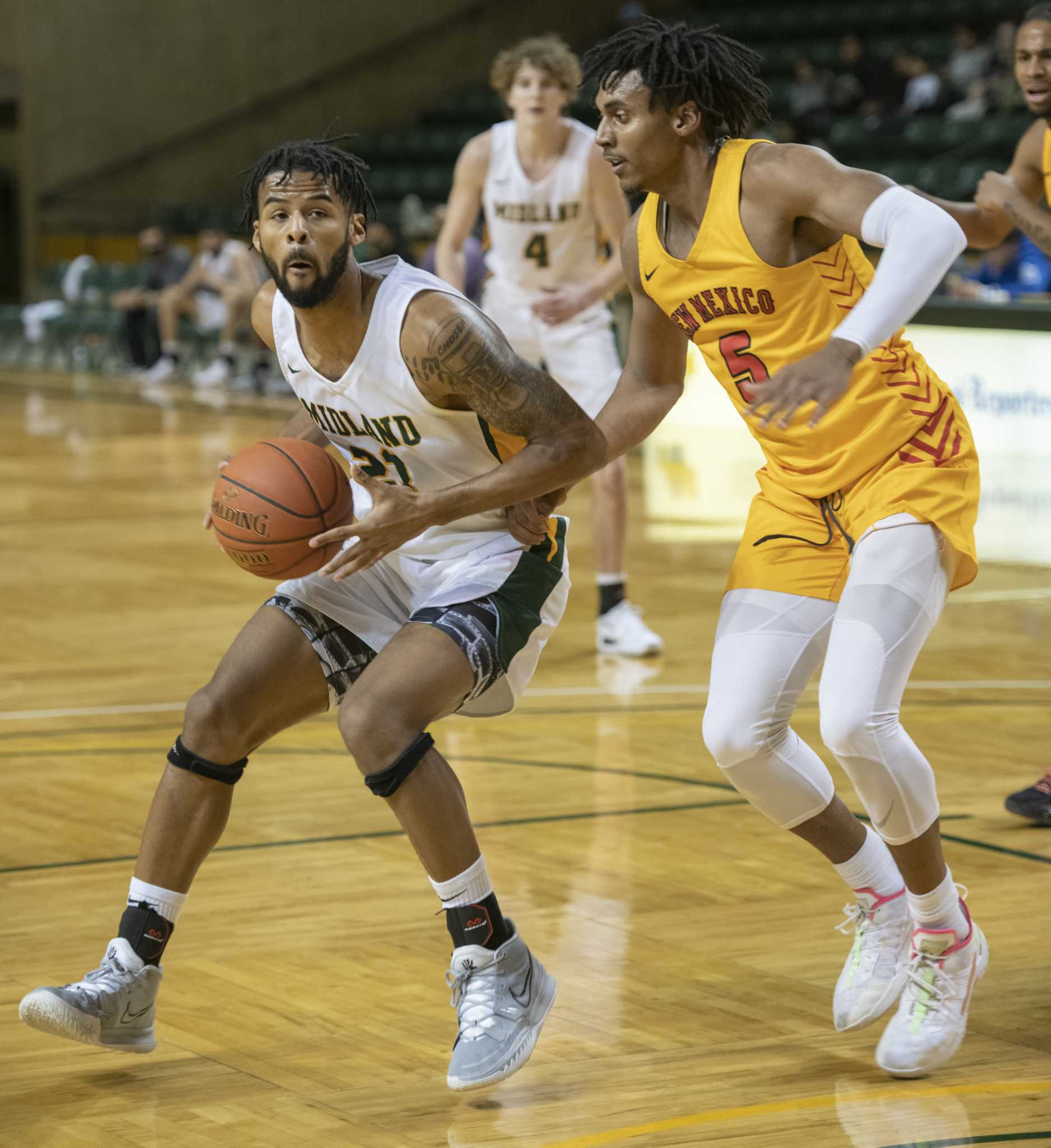 JC BASKETBALL: MC’s Richardson signs with MSU Billings