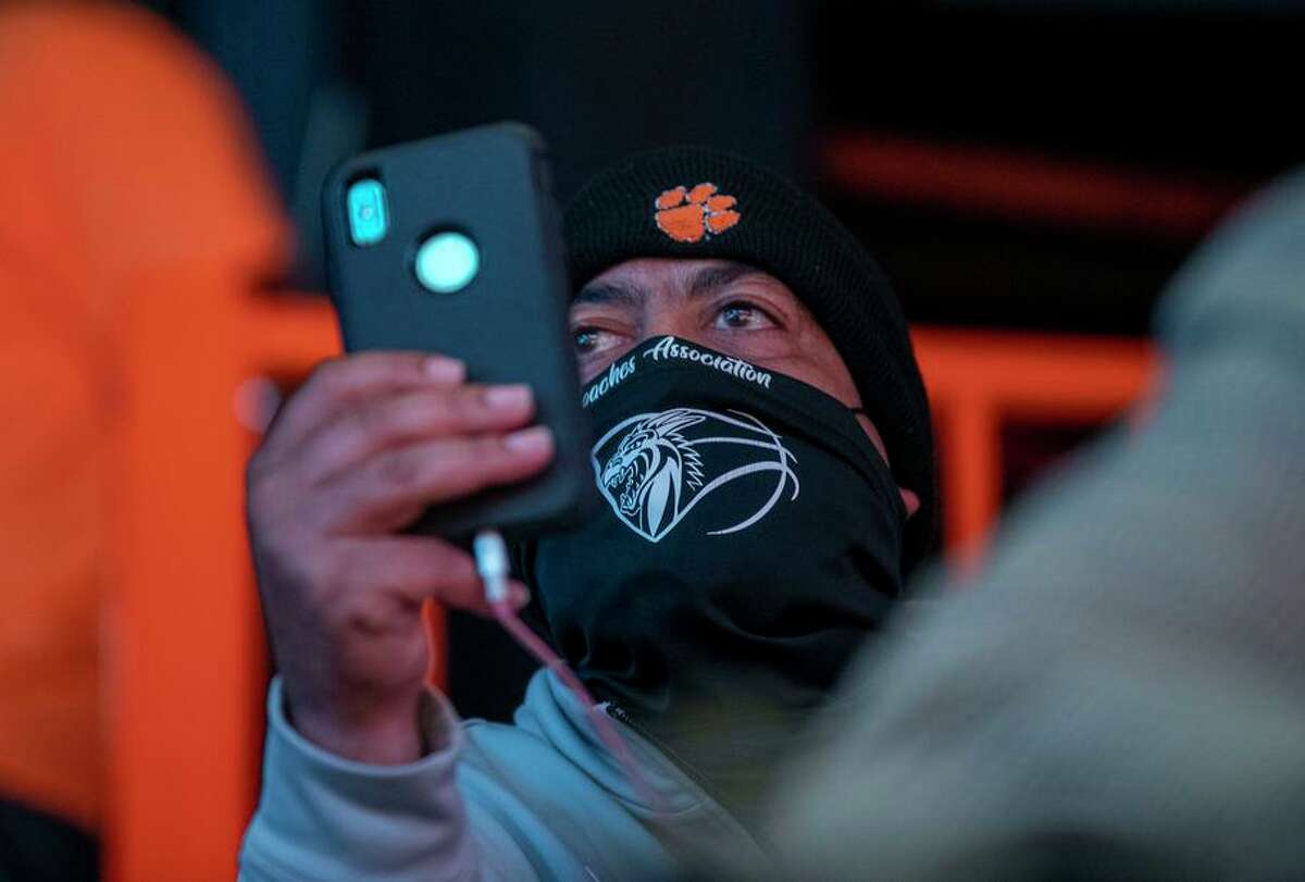 Unyielding virus is testing the stamina of Bay Area high school ...