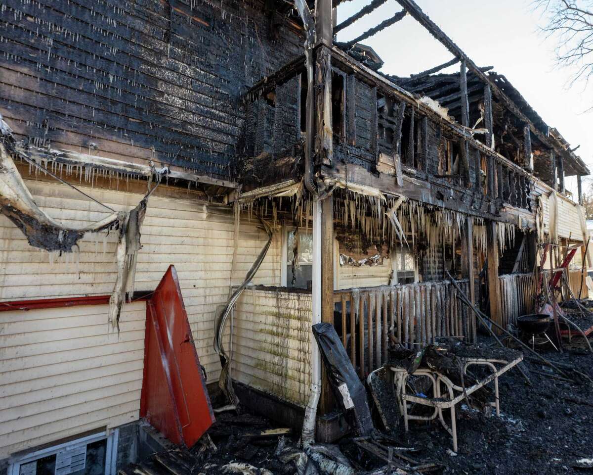 One dead in Albany house fire