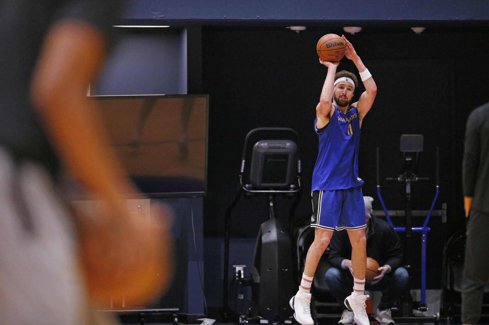 Warriors’ Klay Thompson makes it official: He’ll return Sunday against Cavs