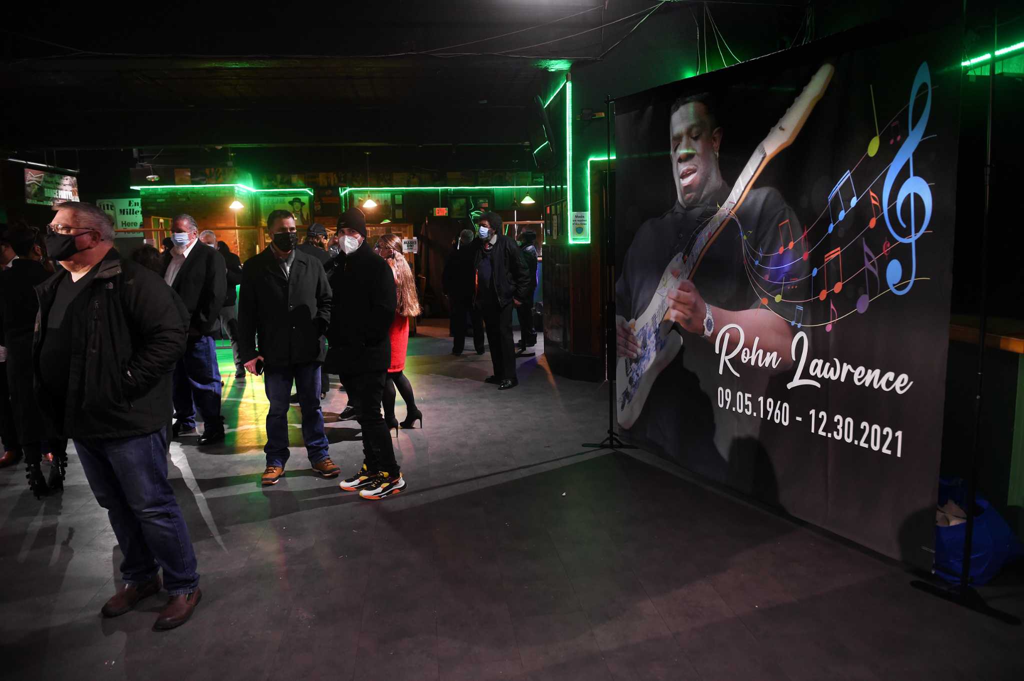 Late New Haven guitarist Rohn Lawrence gets Toad’s Place sendoff