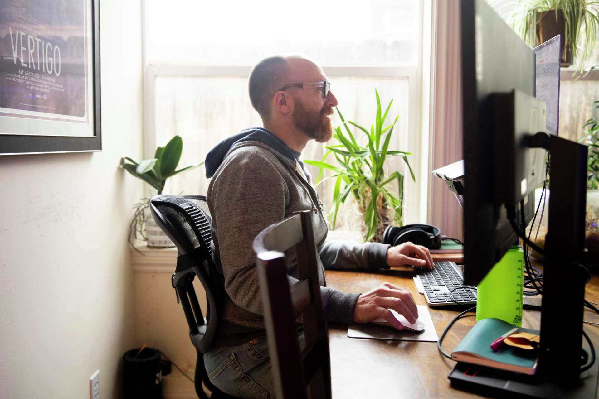 Fewer people working from home