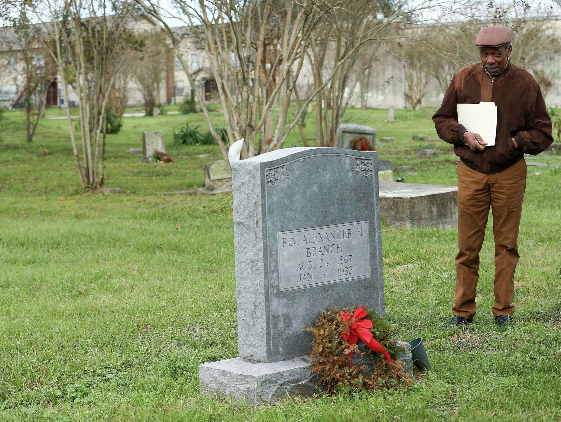 Houston's historic Black cemeteries: How to visit and volunteer