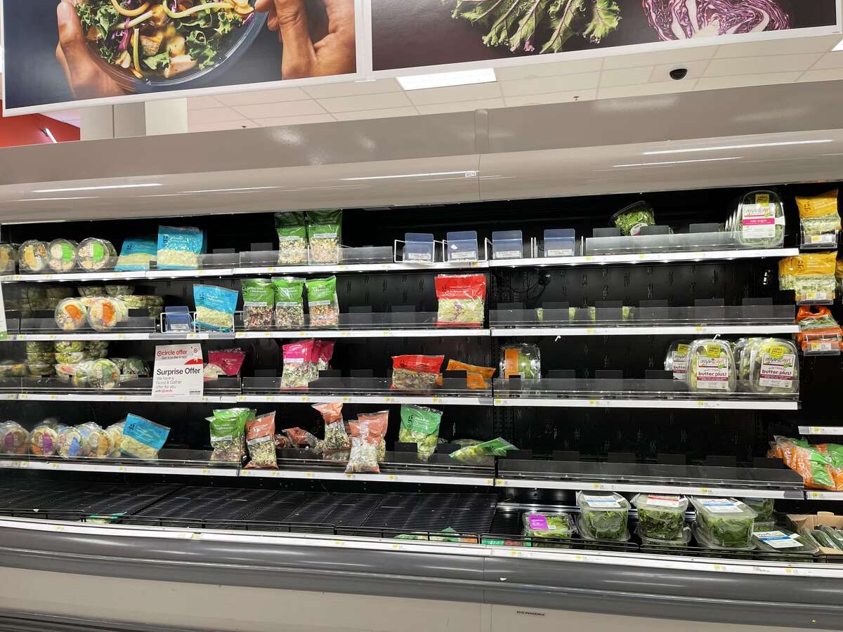 Ahead of snowstorm, Connecticut grocery stores stock up on essentials
