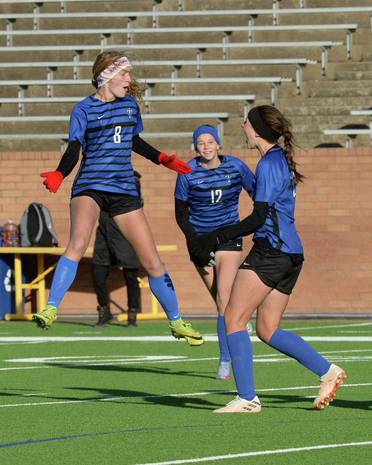 Seven Lakes, Katy lead awards for 19-6A girls soccer