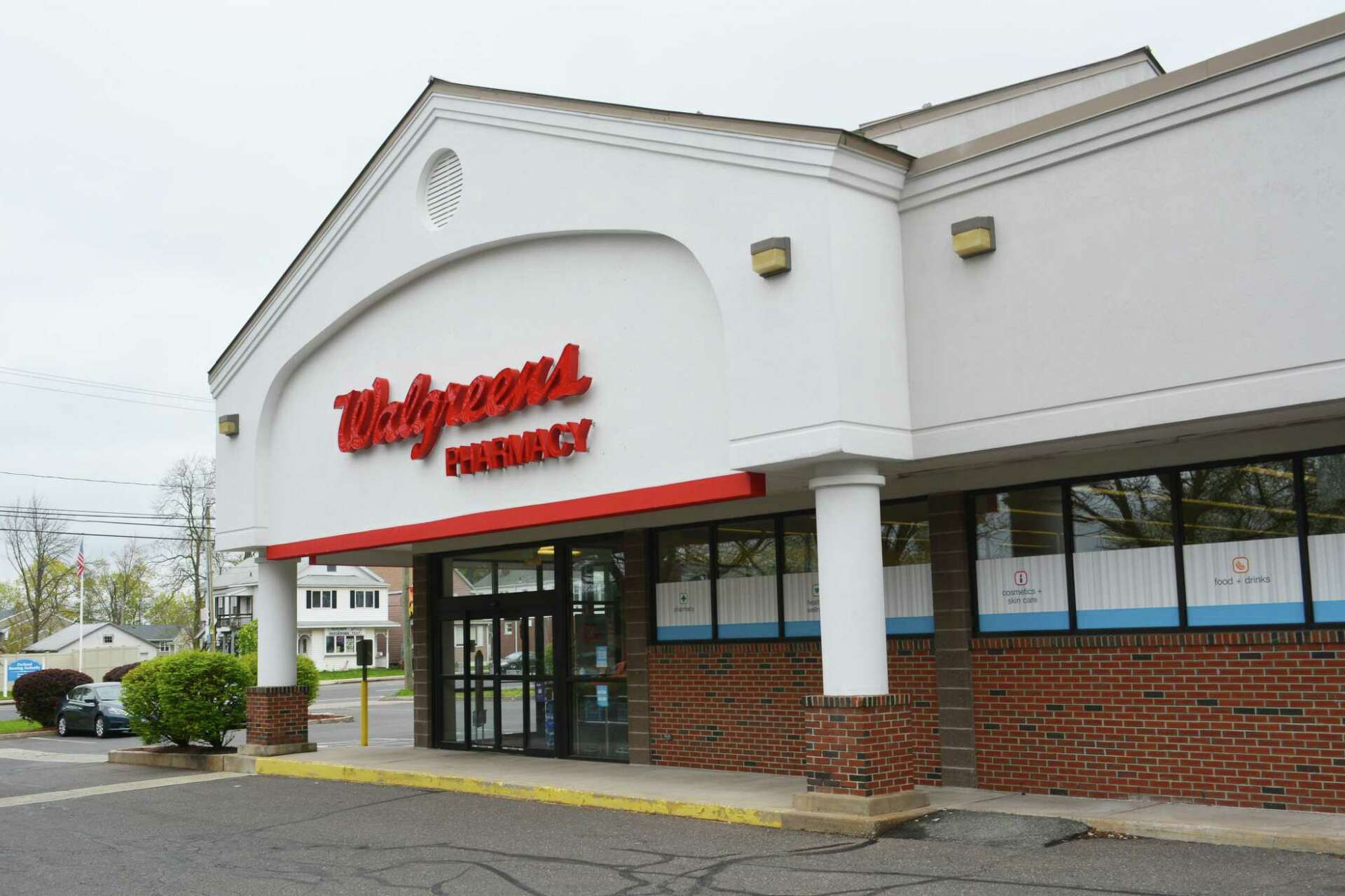 Walgreens to close 1,200 U.S. stores, impact on CT stores unknown