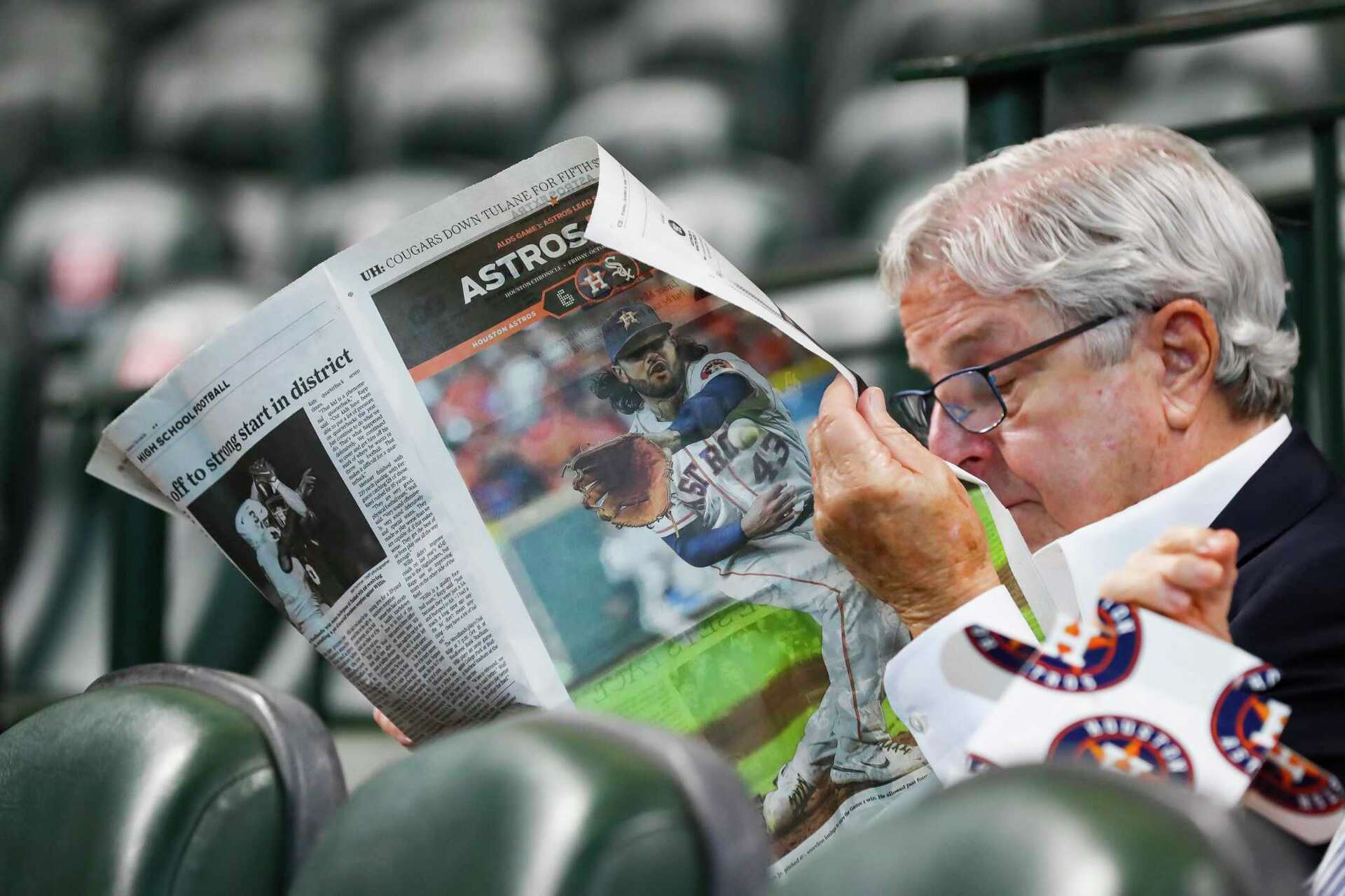 Consuming news focused on kindness proven to help mood, study found