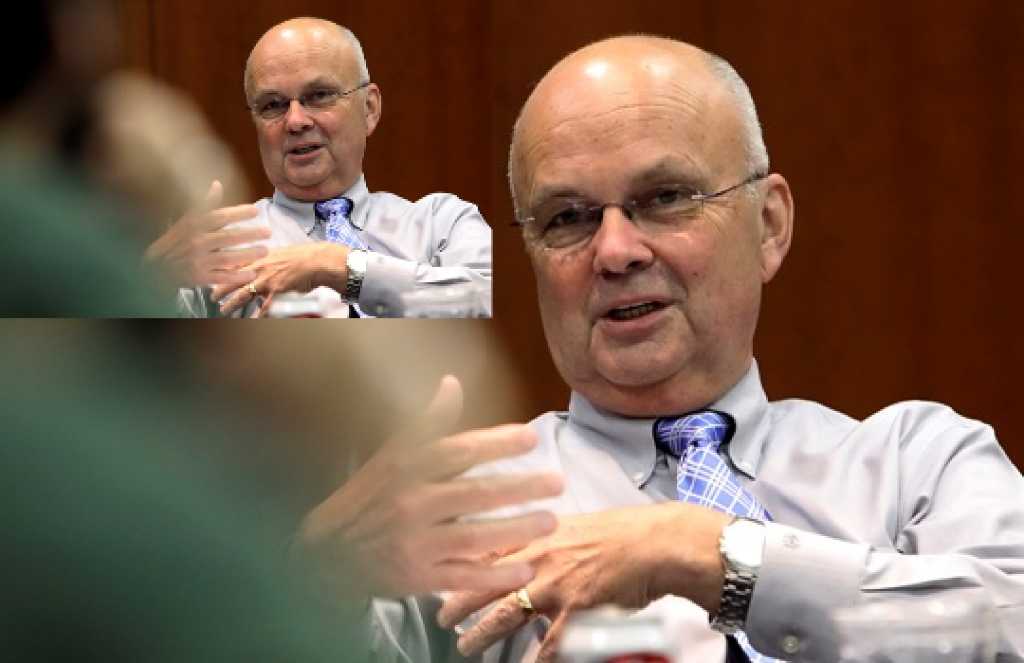 S.A. needs more cyber workers, ex-CIA director says