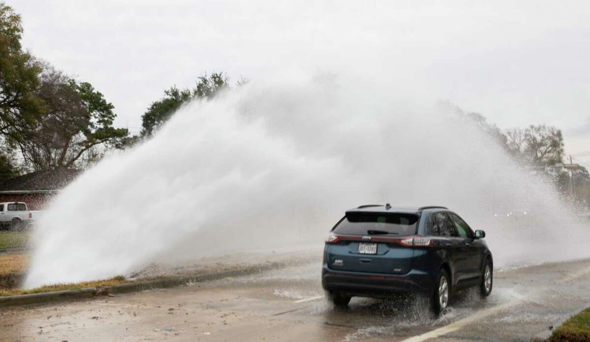 Drivers see unusual street flooding in NW Houston after truck burst ...