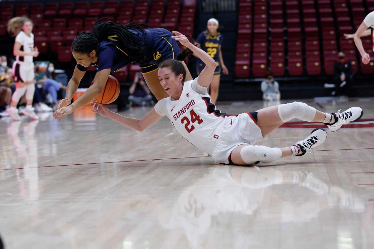No. 2 Stanford women dominate 2nd half in rout of Cal