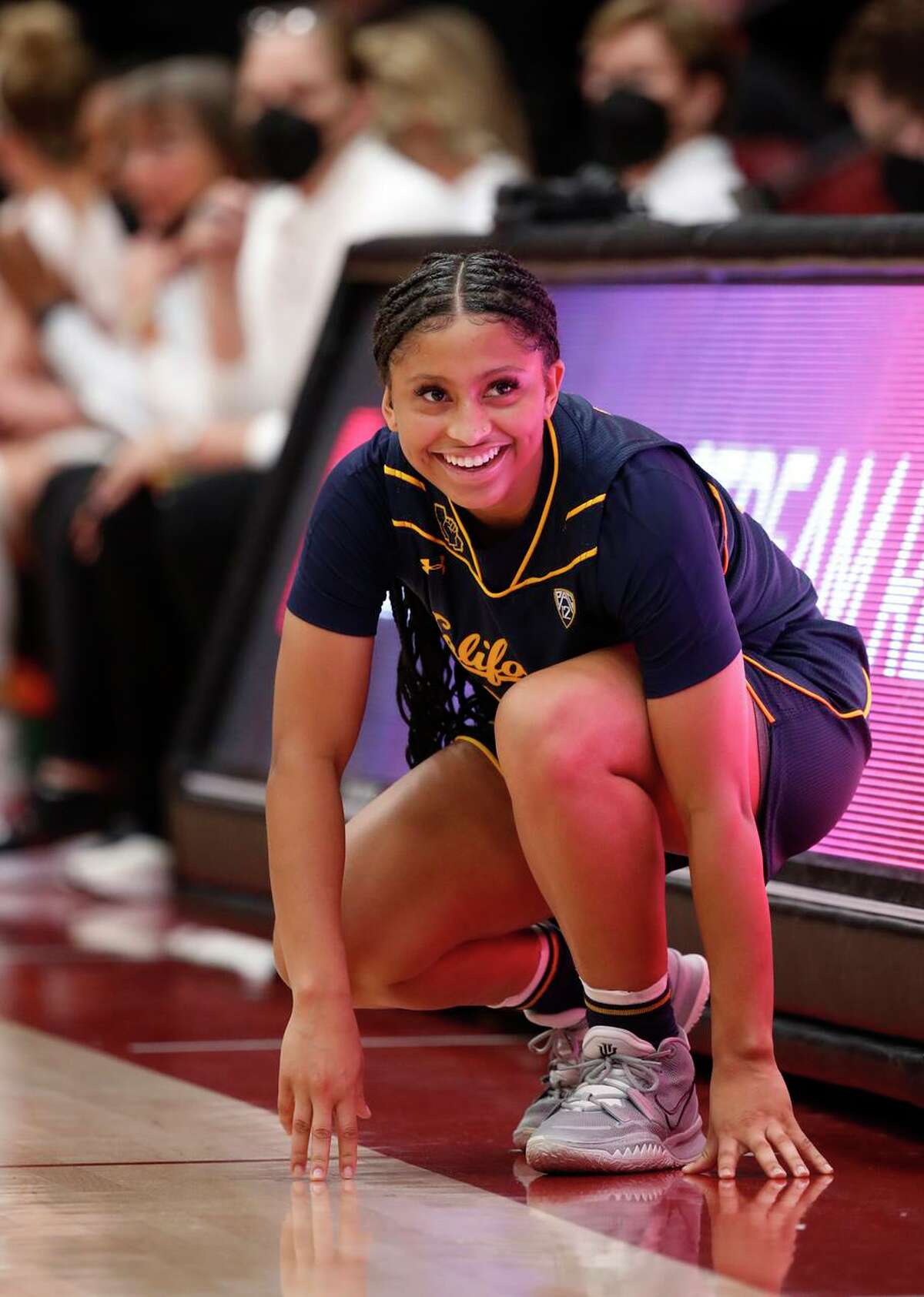 Cal’s Jayda Curry, Stanford’s Haley Jones are doing justice to the No. 30
