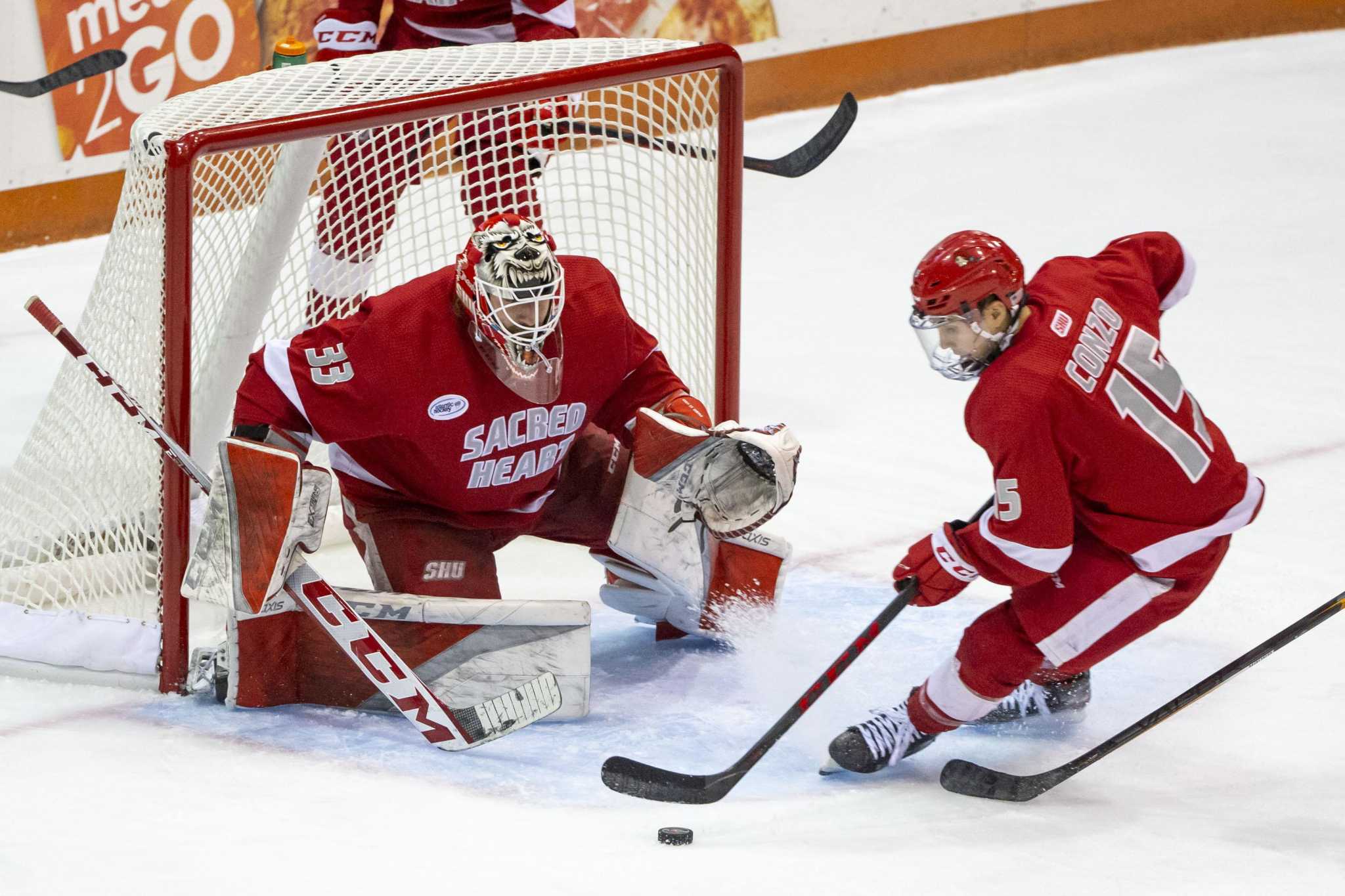 Back from surgery, Sacred Heart goalie Luke Lush ‘back in the groove’