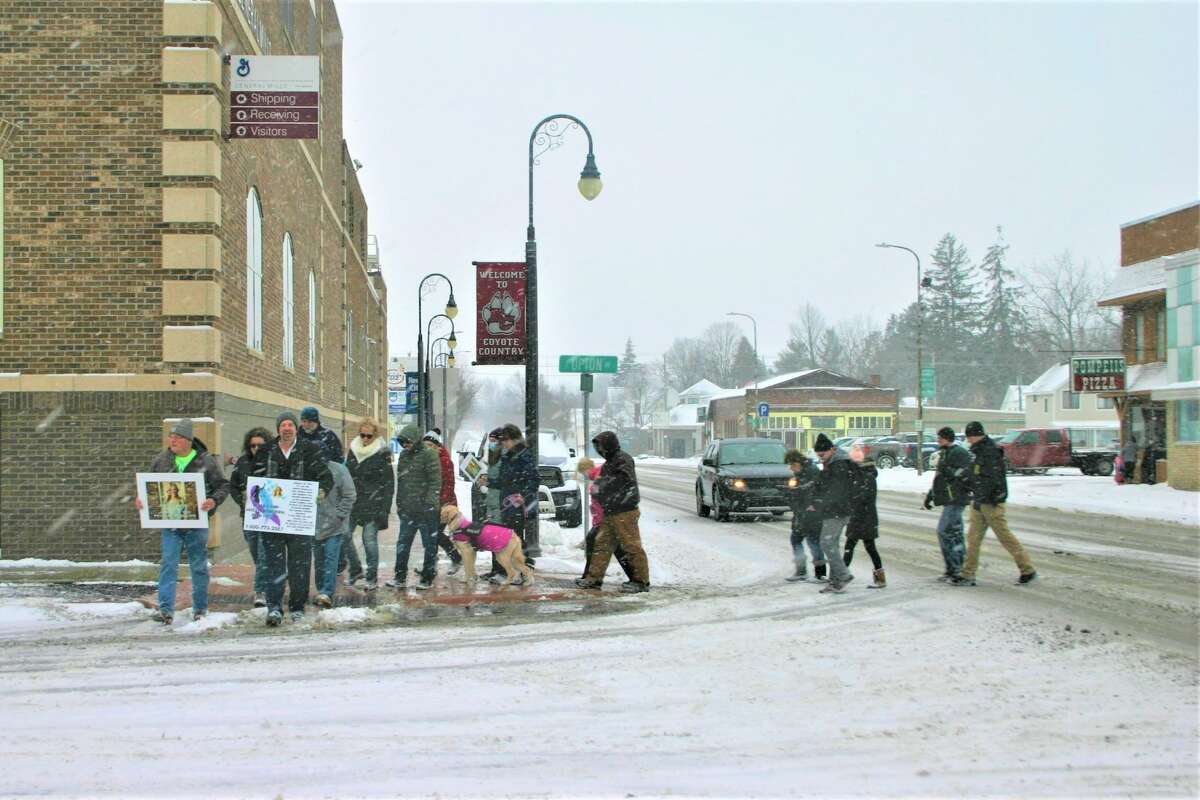 Family still hoping for clues in Jannette Roberson murder