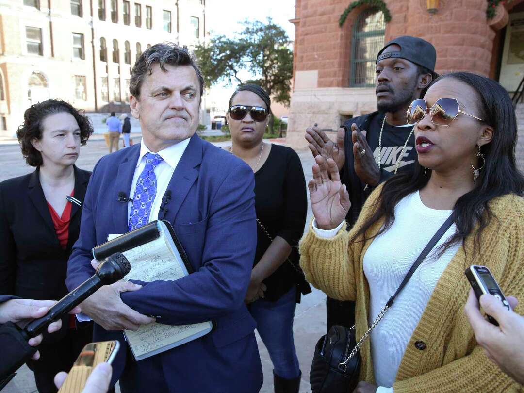 Jury deliberating case of mentally ill woman who died in Bexar County jail