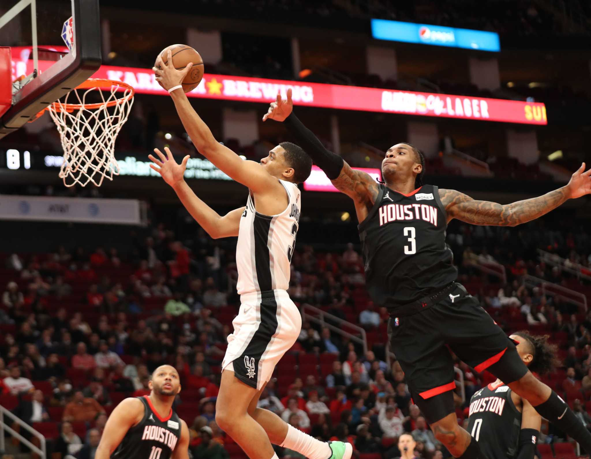Back home and blown out again: Takeaways from Rockets' loss to Spurs