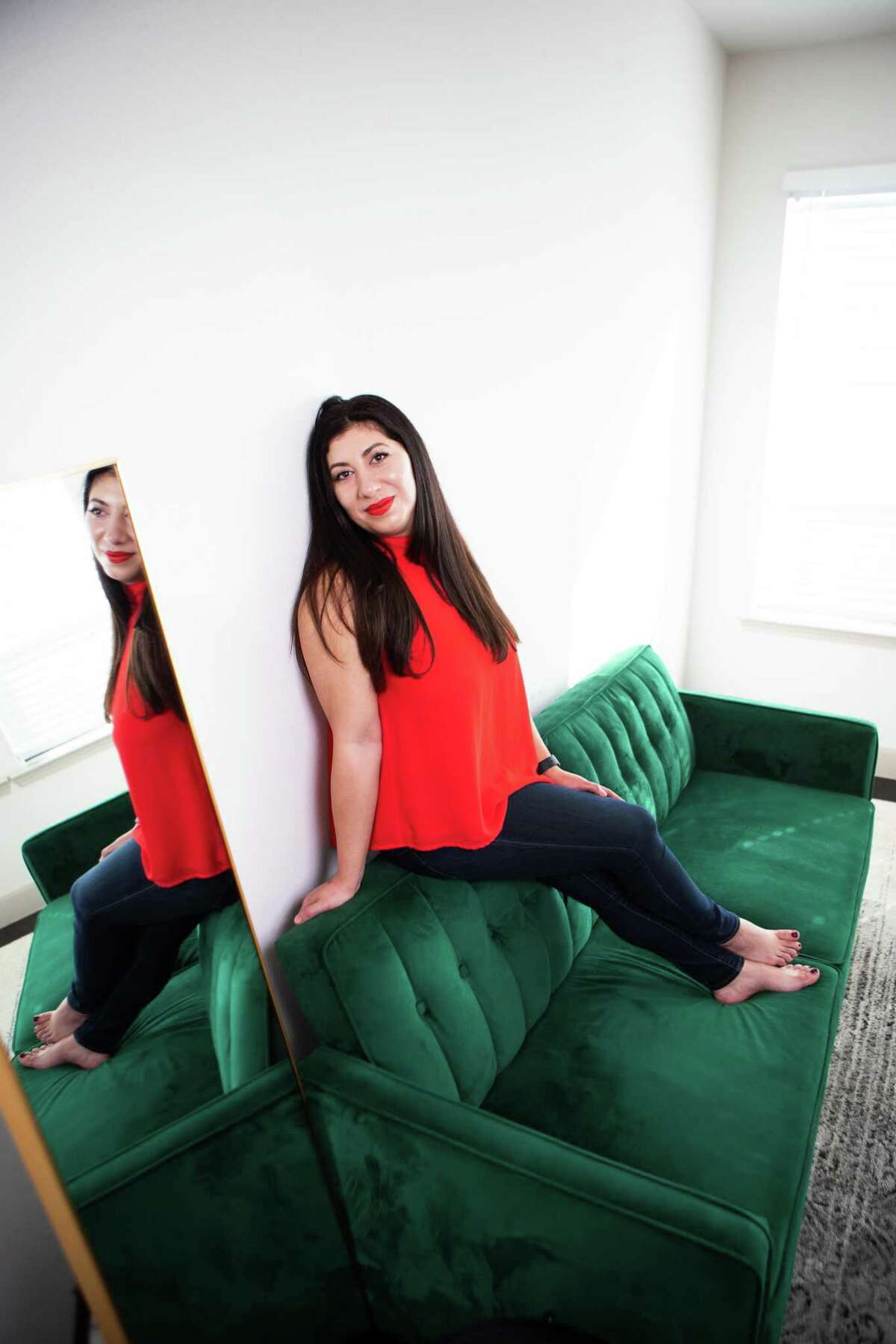 Instagram v. Reality: This Houston influencer helps discern between ...