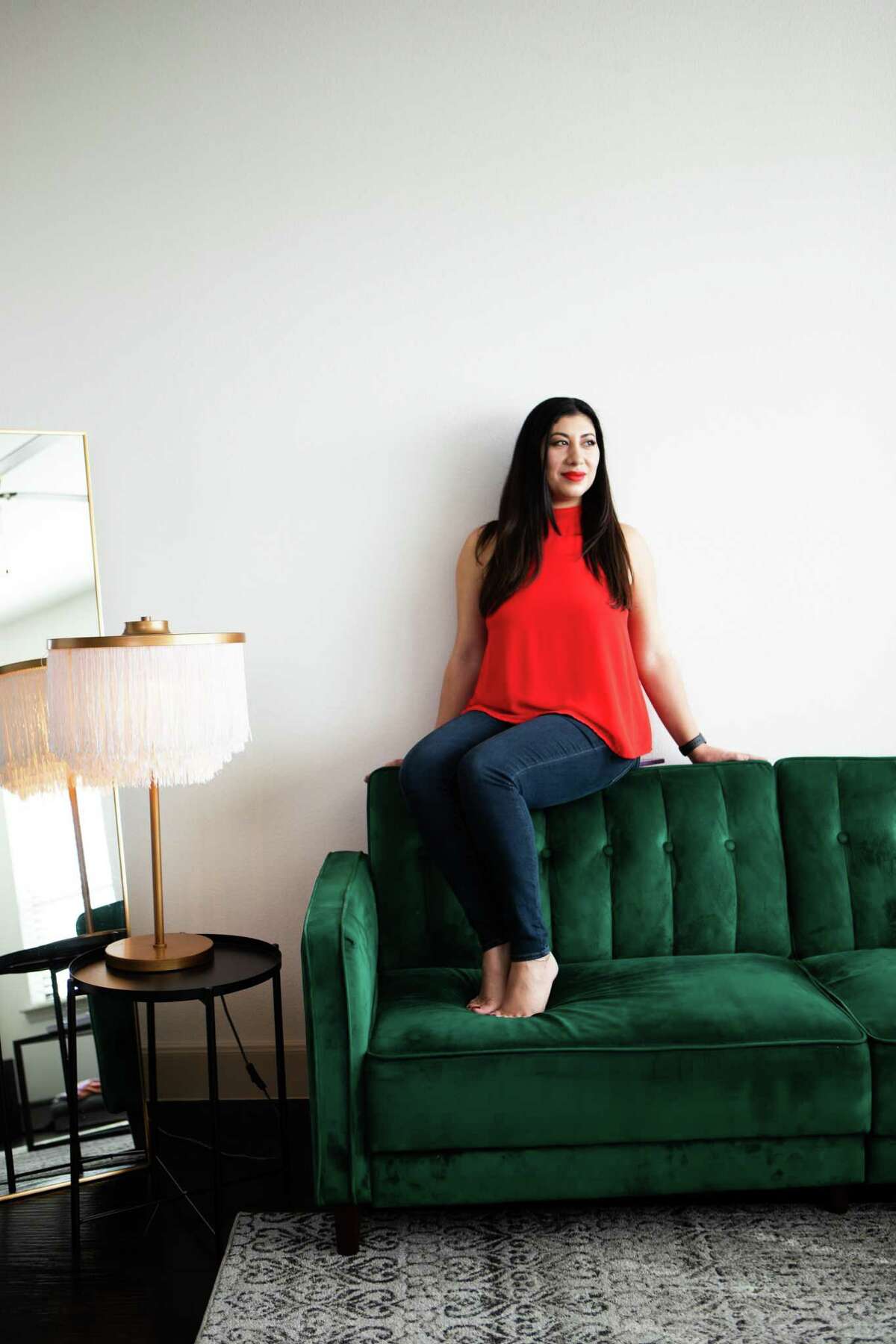 Instagram v. Reality: This Houston influencer helps discern between ...