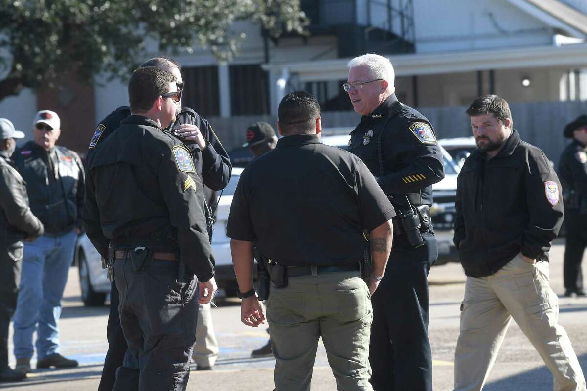 Update: SE Texas officer receives Line of Duty death honors