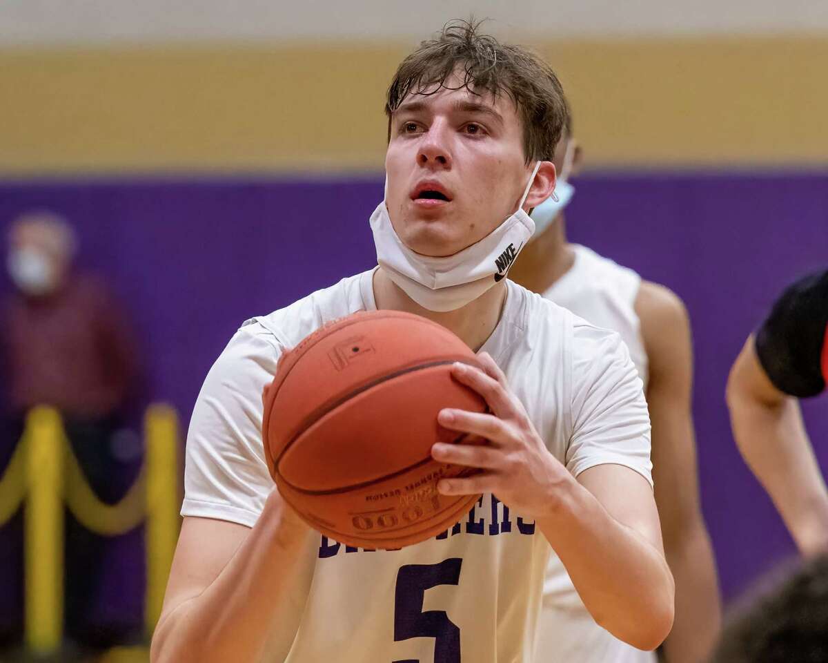 Niskayuna grinds out huge victory at CBA