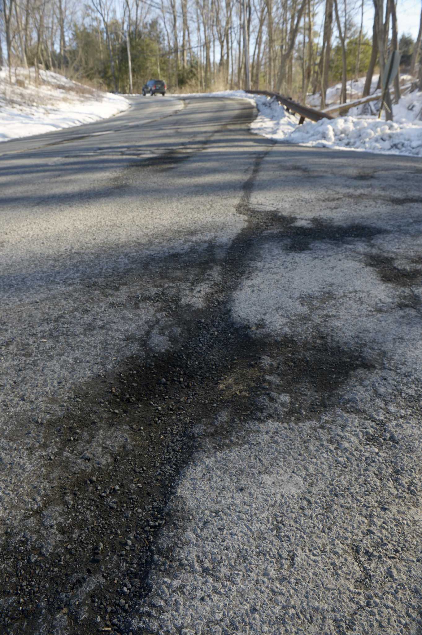 Ridgefield to fix potholes, paving problems this year