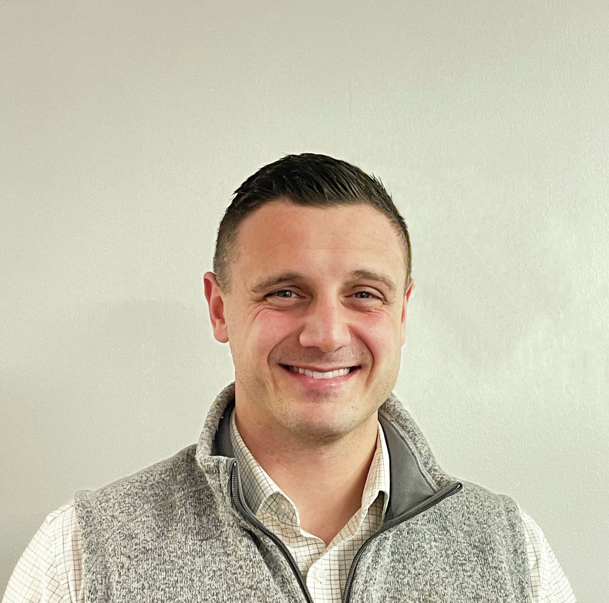 Upwardly Mobile: Will DeRuve