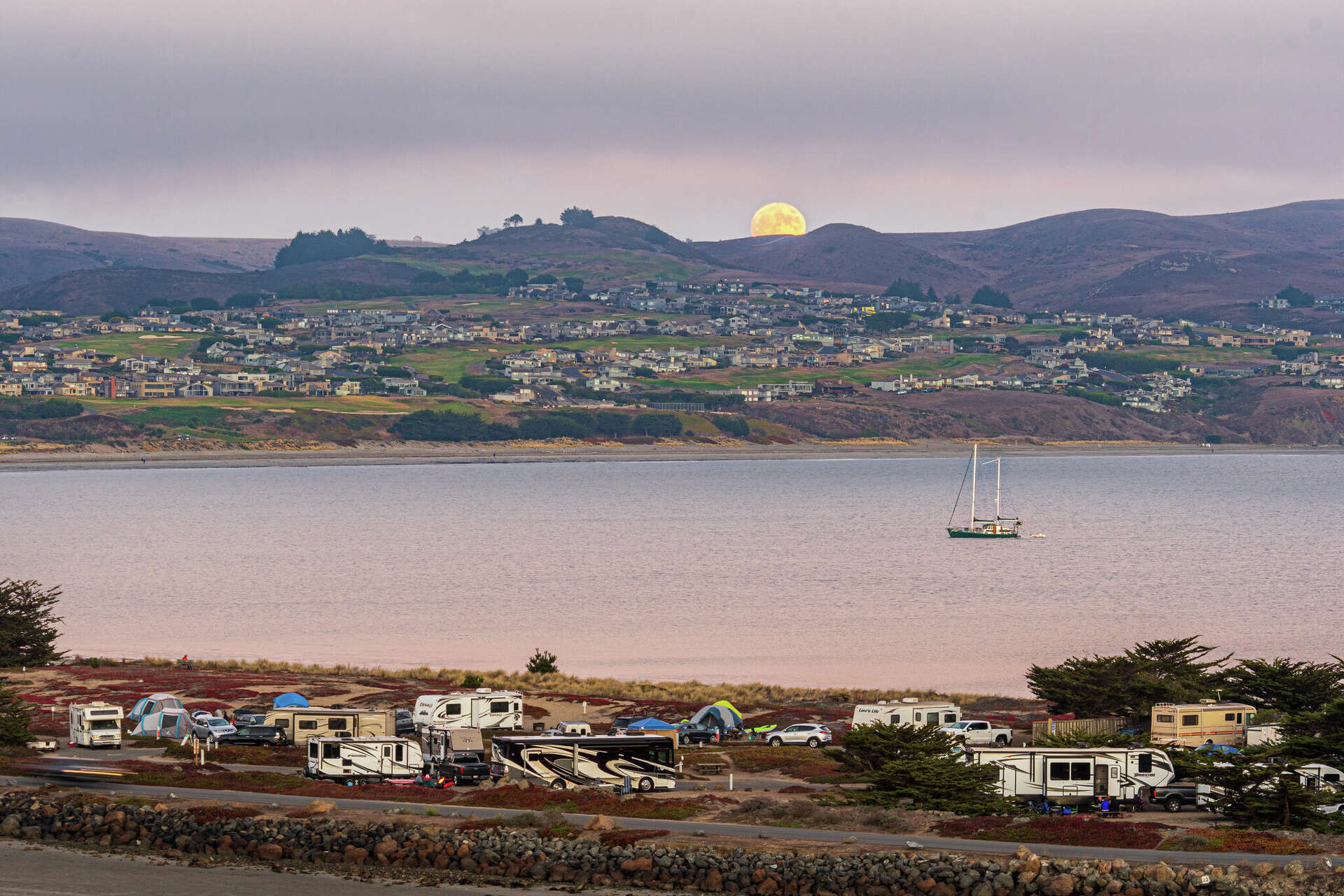 As North Bay fishing town withers, it pivots to keep itself afloat
