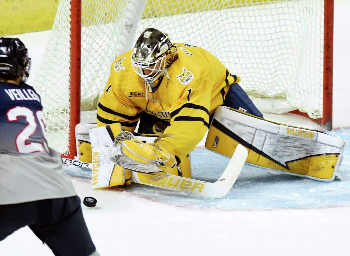 Quinnipiac Goalie Yaniv Perets Signs With Carolina Hurricanes
