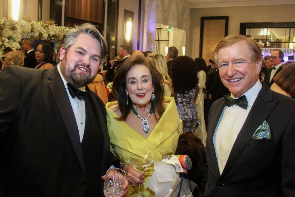 Symphony Ball welcomes Alex Bregman, Van Halen star and raises $1.1 ...