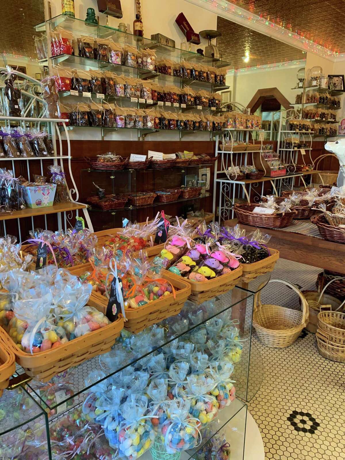 Shop local for Valentine's Day candies at these shops