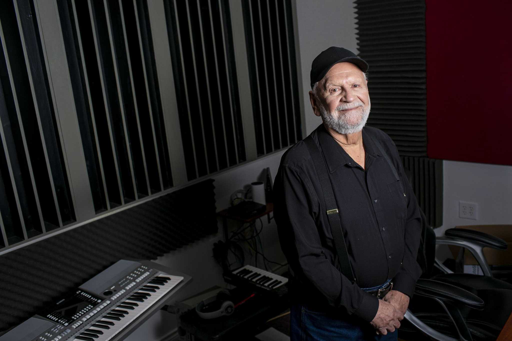 San Antonio record producer Manny Guerra helped define Tejano music ...