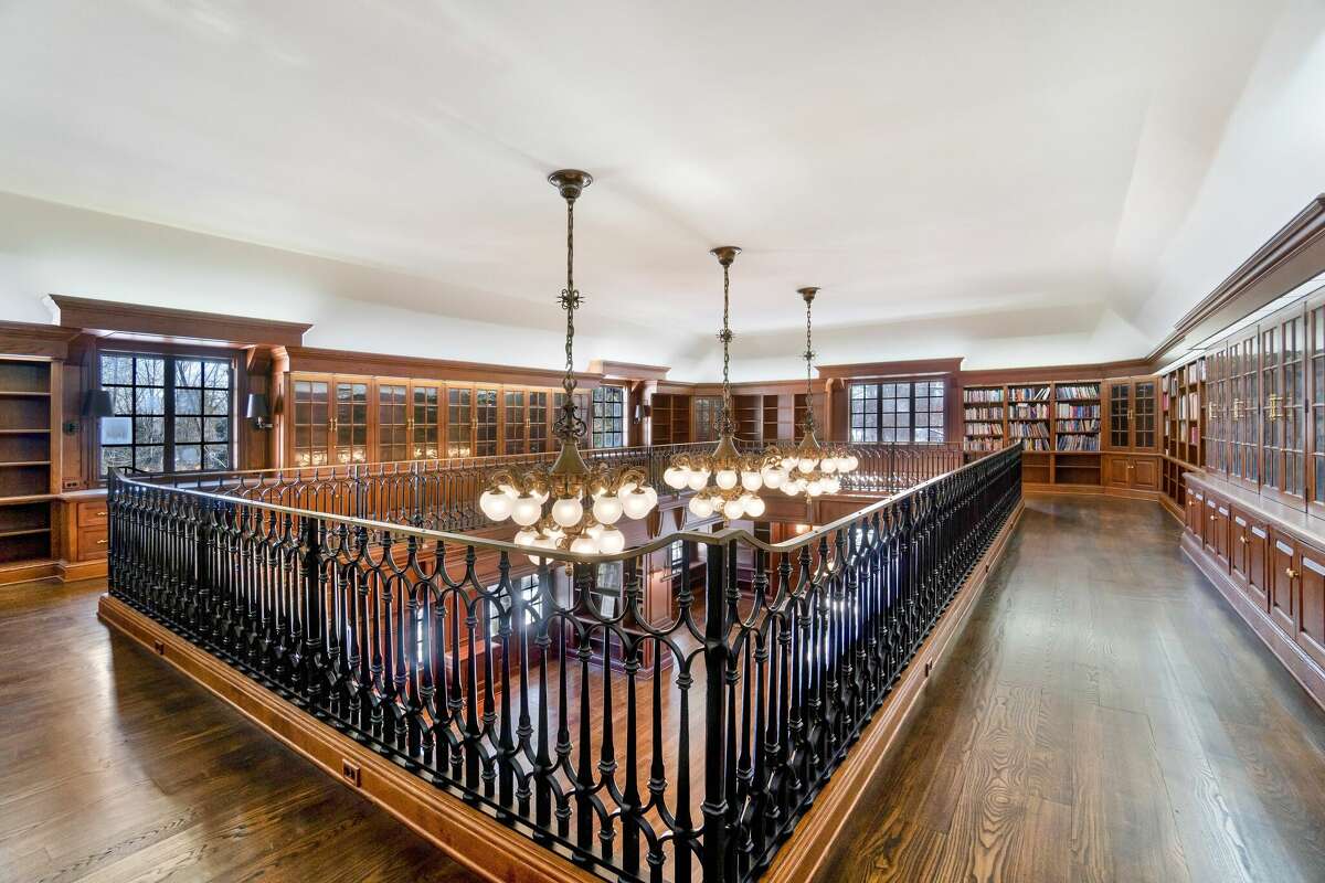 Greenwich English Manor estate with two-floor library listed for $6.5M ...