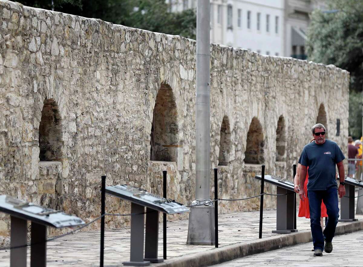 Alamo experts take steps to preserve Long Barrack, display ...