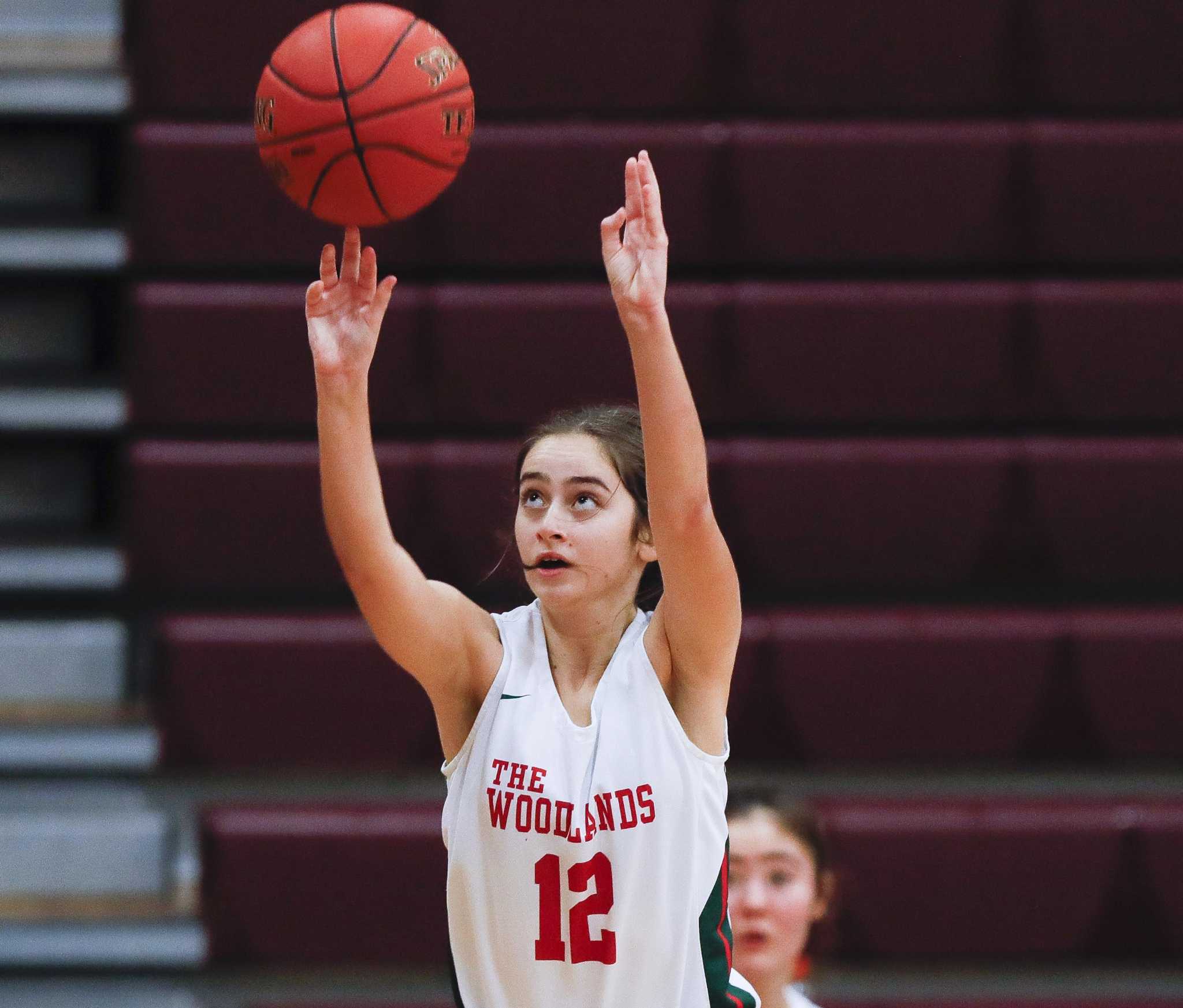 Hoops roundup: Findlay beats buzzer to lift The Woodlands over Oak Ridge