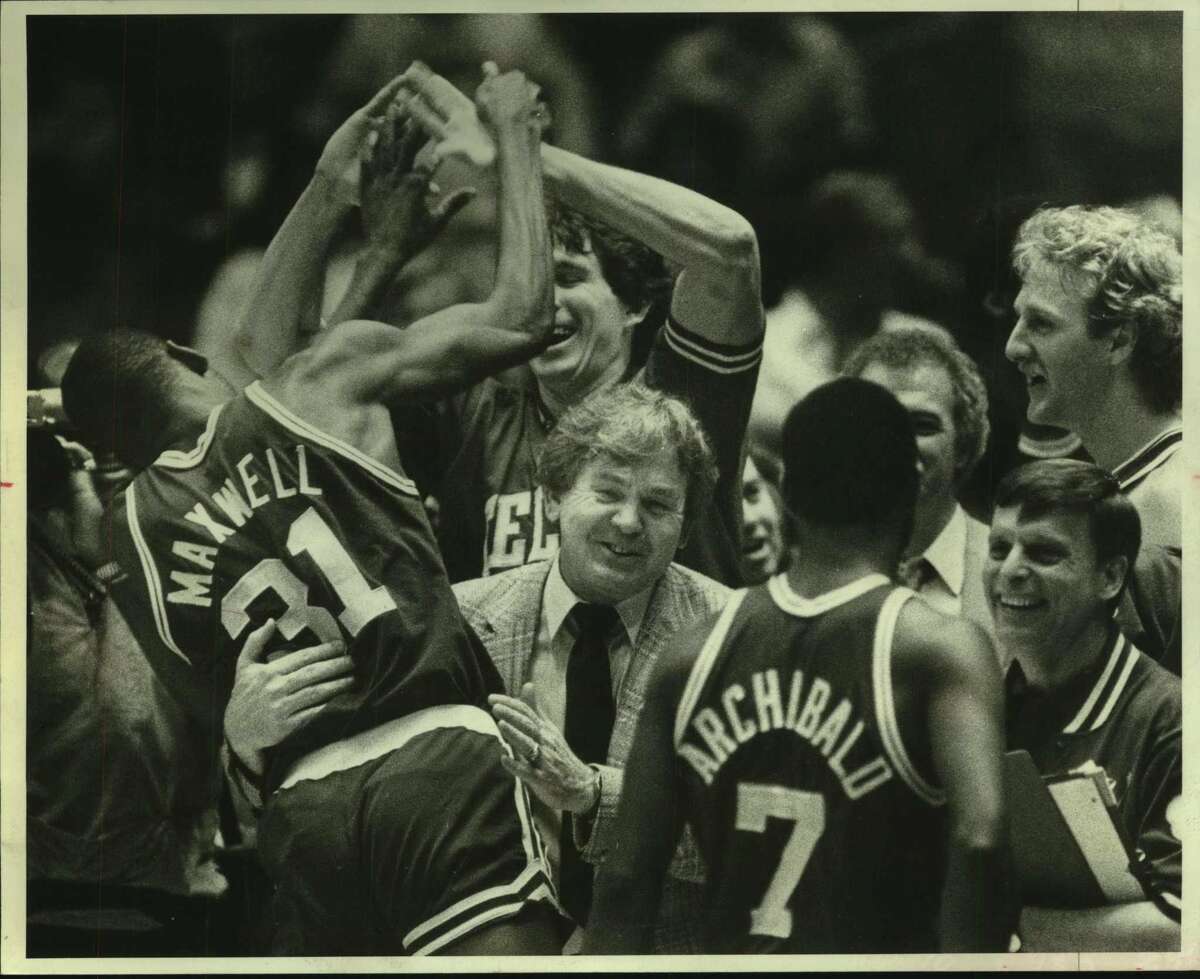 Bill Fitch, Hall of Fame coach who rebuilt the Rockets into 1986 NBA ...