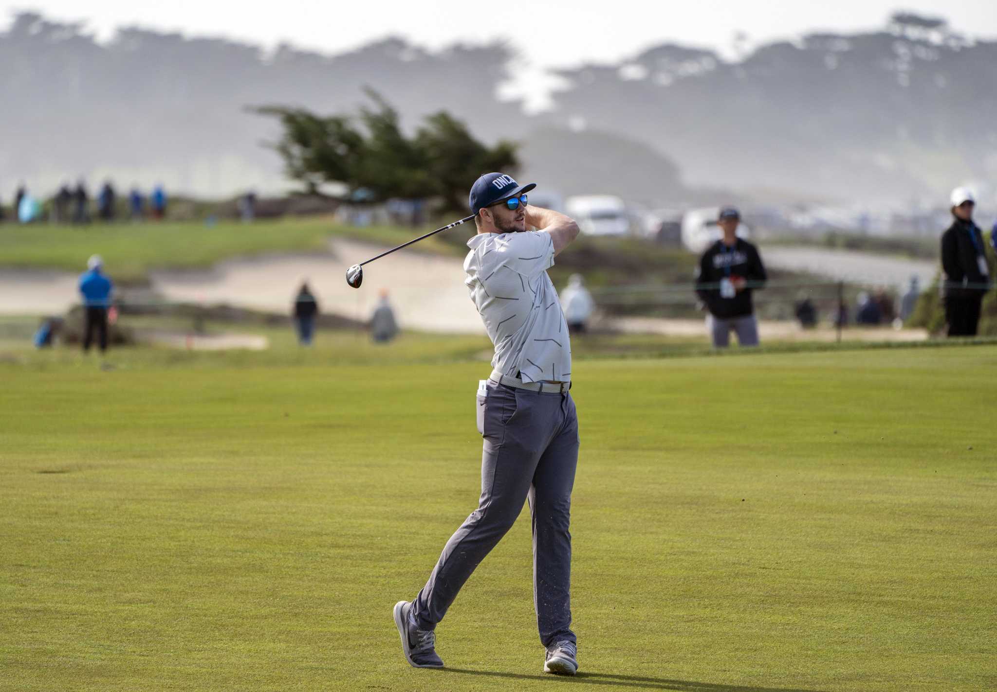 Bills QB Josh Allen navigates golf’s strange silence in Pebble Beach Pro-Am