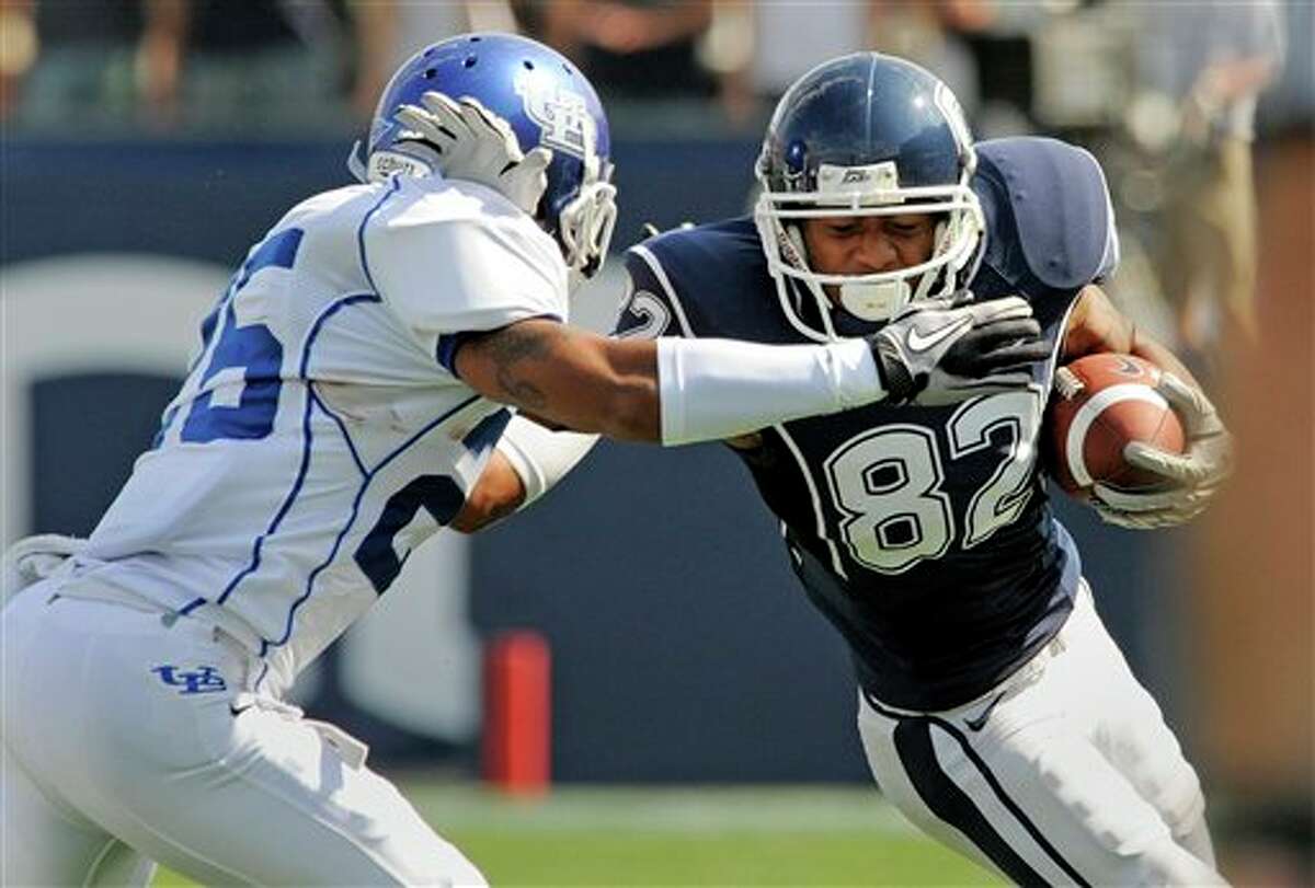 UConn 45, Buffalo 21