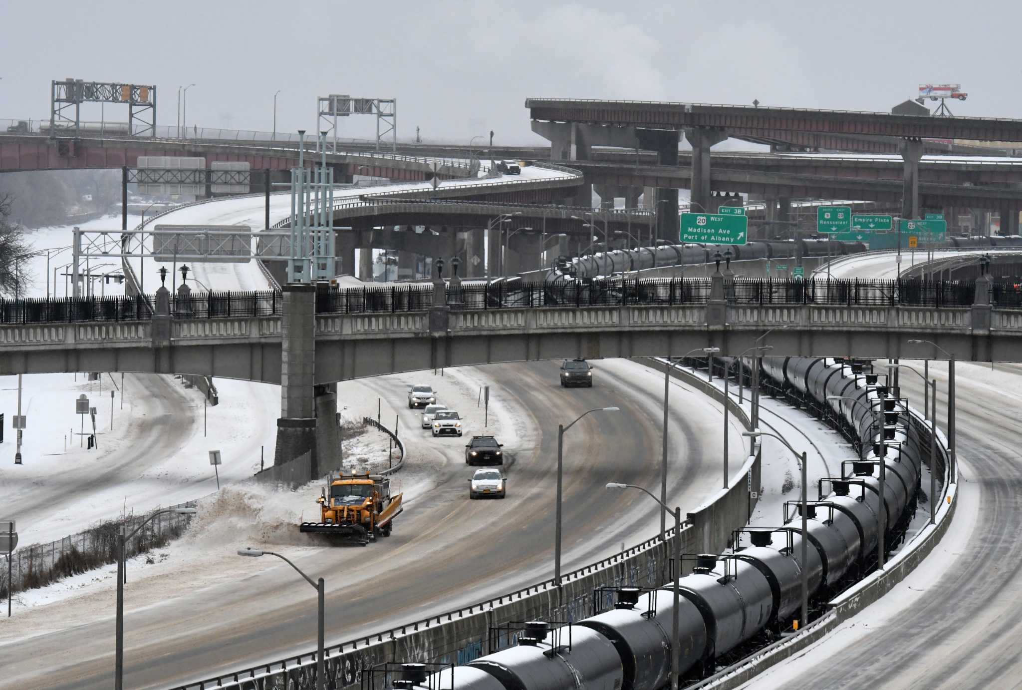 Churchill: Raze 787? Readers respond