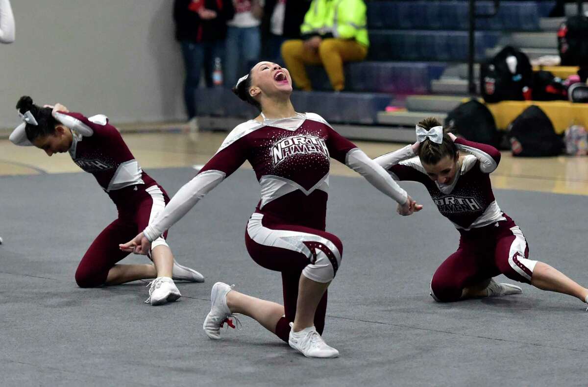 Photos: Hand cheerleading wins 2022 SCC championship