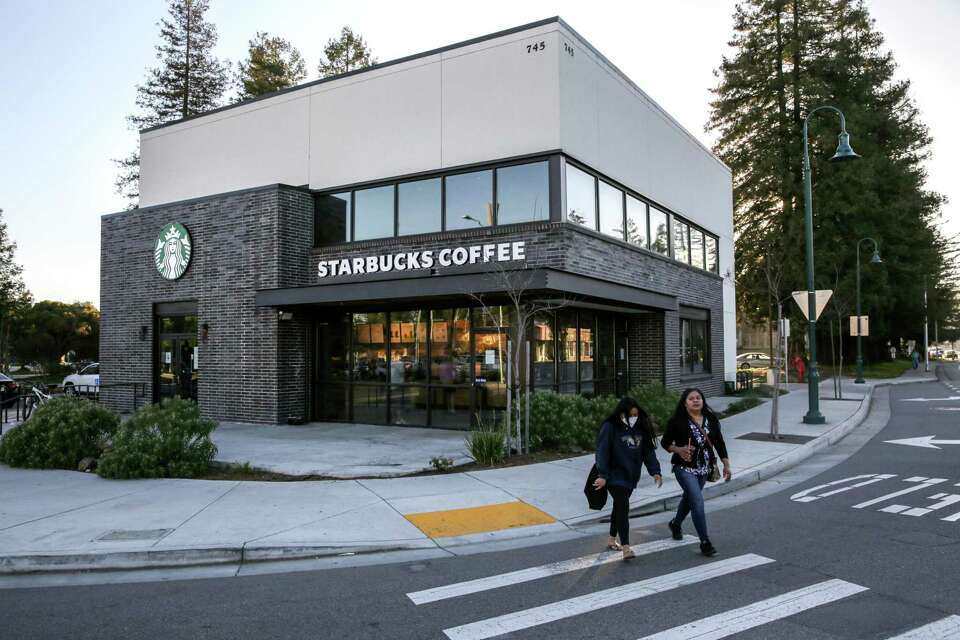 The push to unionize Starbucks stores has landed in California — and 5 ...