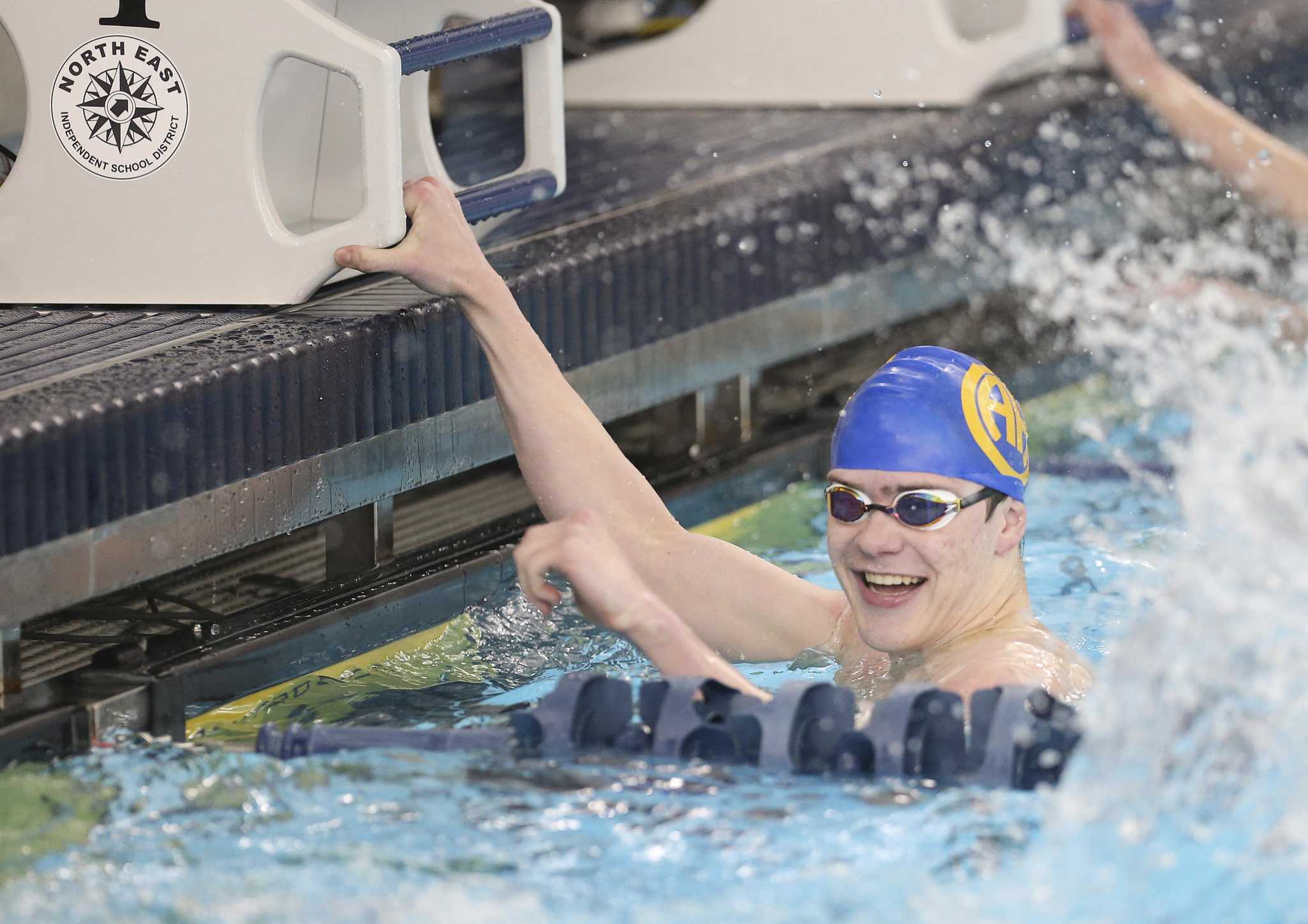 Area swimmers prepare for UIL state championships