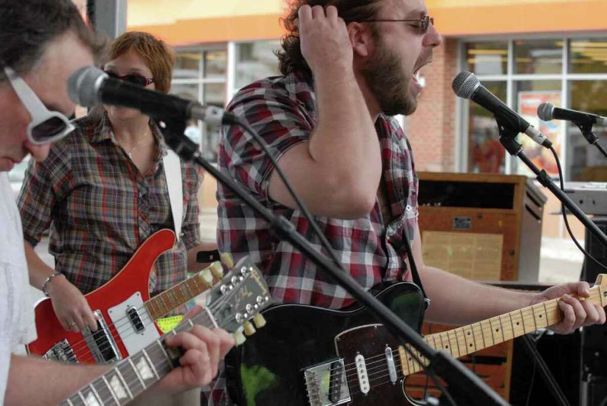 Albany's LarkFest a feast of sun and music
