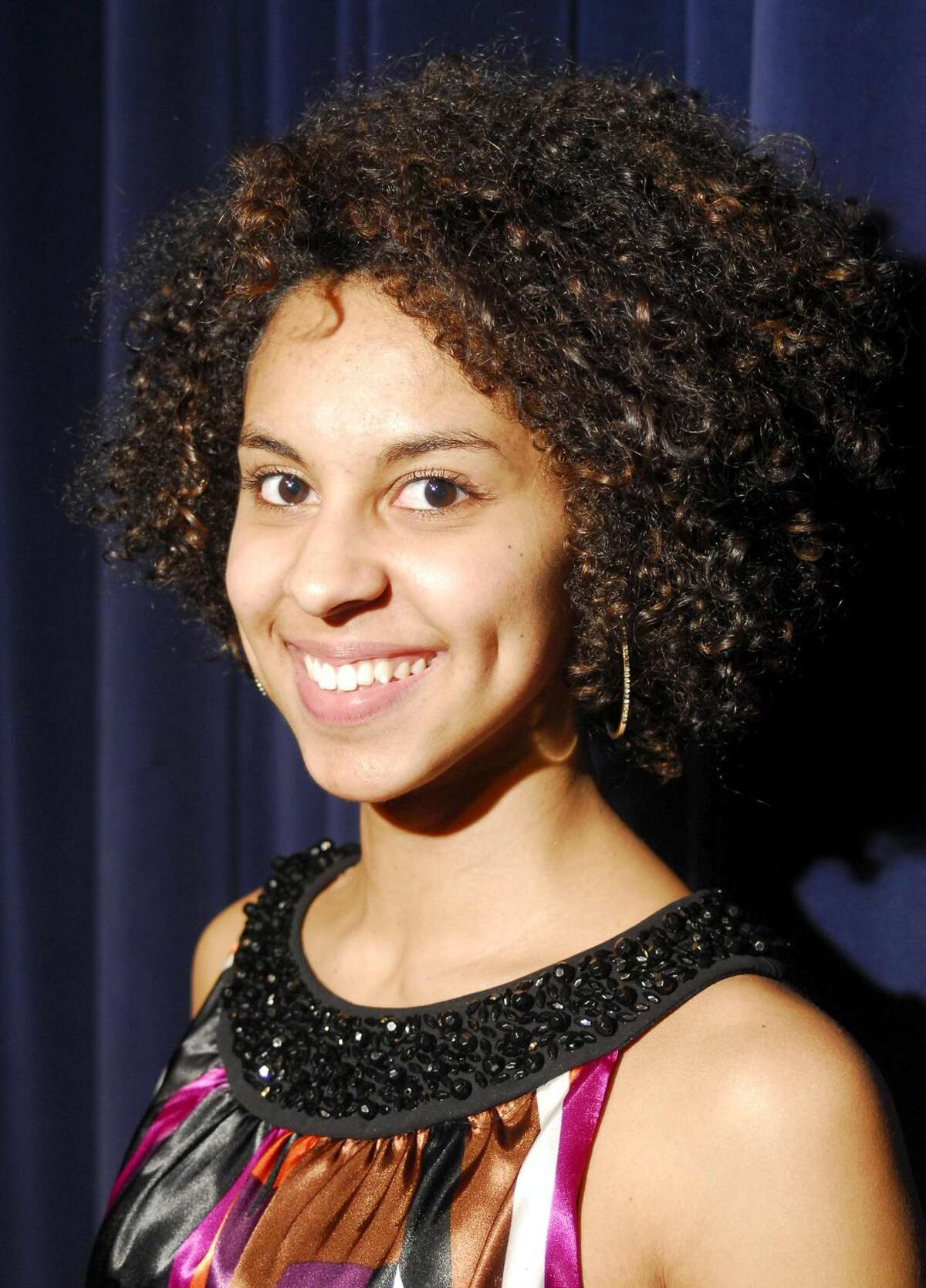 Graduate Alita Moses returns to Hall High School for Pops ‘n Jazz