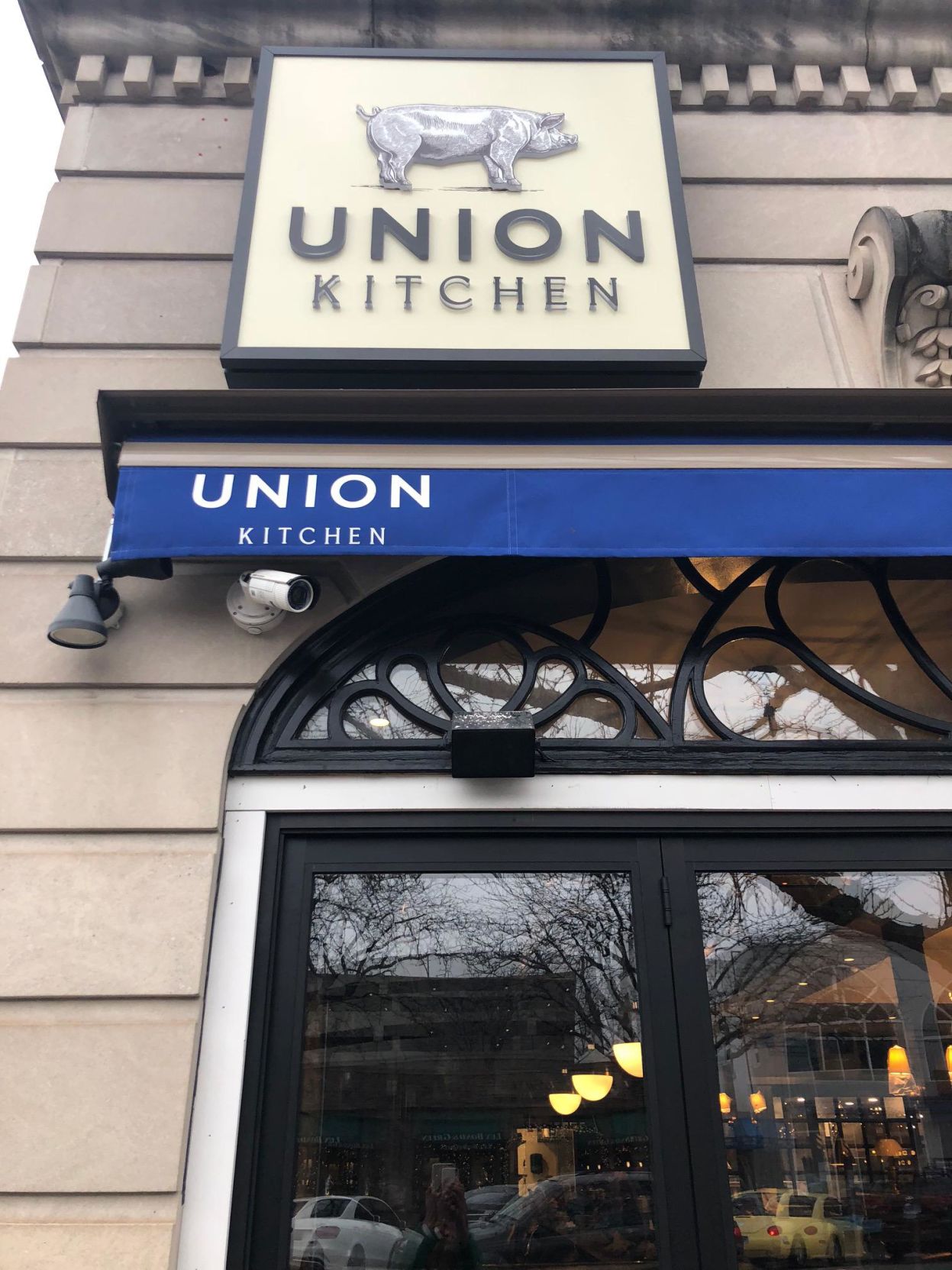 New restaurant, Union Kitchen, opens on LaSalle Road in West Hartford